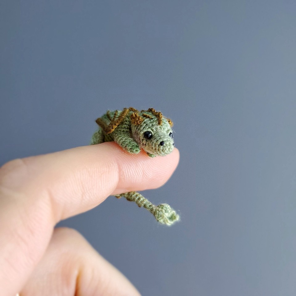 Custom extremely micro Dragon Ring. Dollhouse miniature. Microtoysby ...