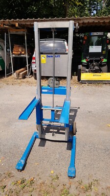 Genie Materiallift GL8 ,blau ,guter Zustand, voll funktionstüchtig, | eBay