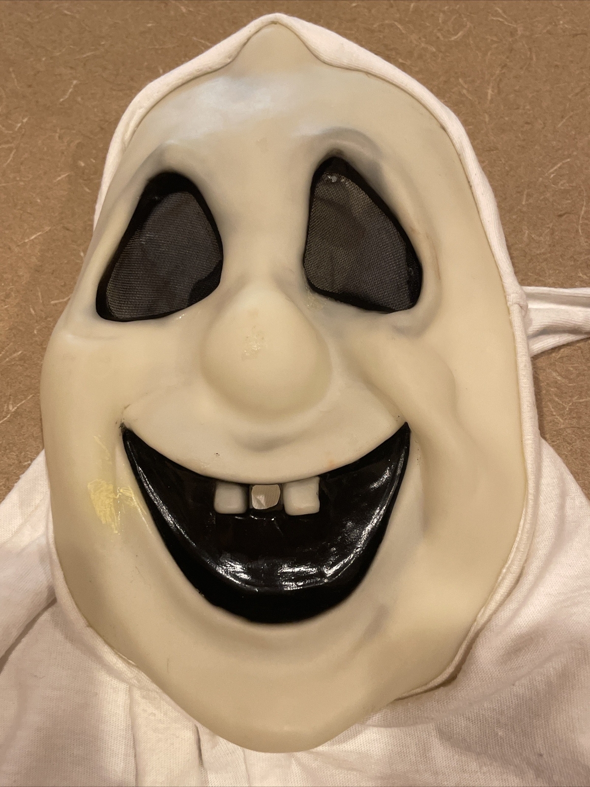 GLOW Fun World Goofy Ghost Mask Rare 90s DIV Fantastic Faces Original ...