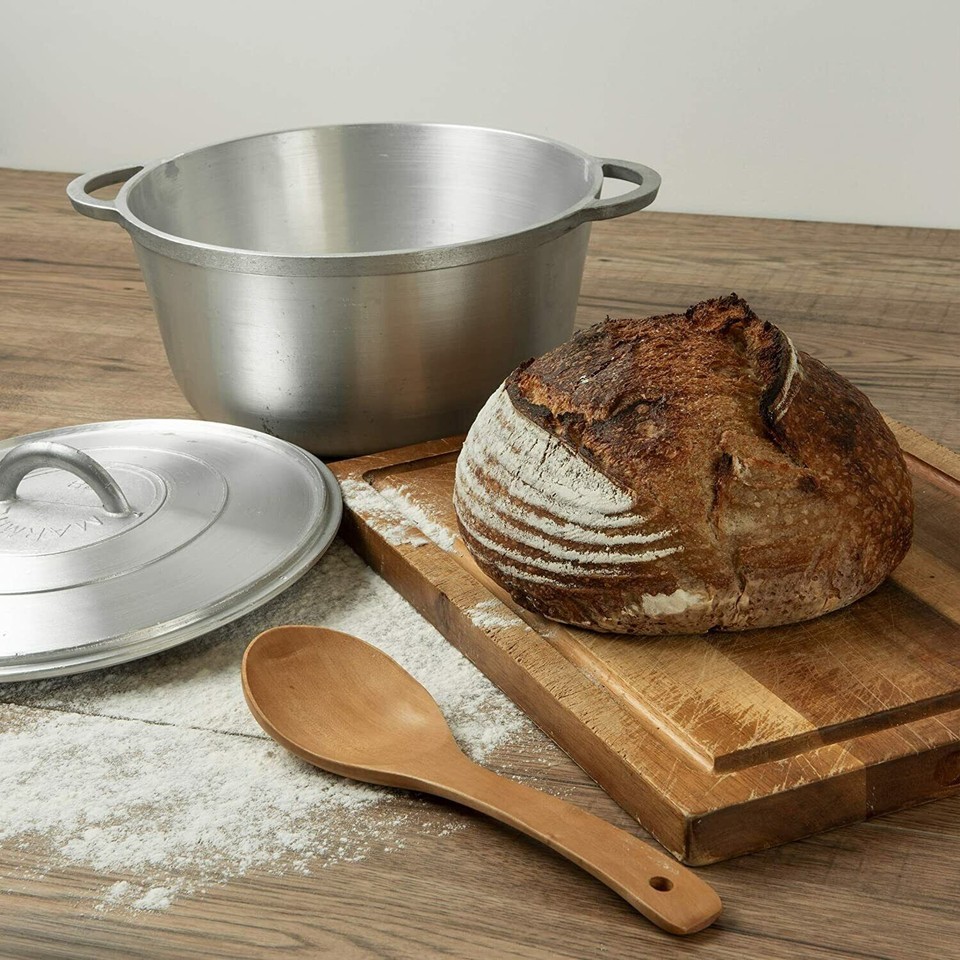 Jamaican Caribbean Dutch Pots Casserole Oven Heavy Duty Dutchie 20cm ...