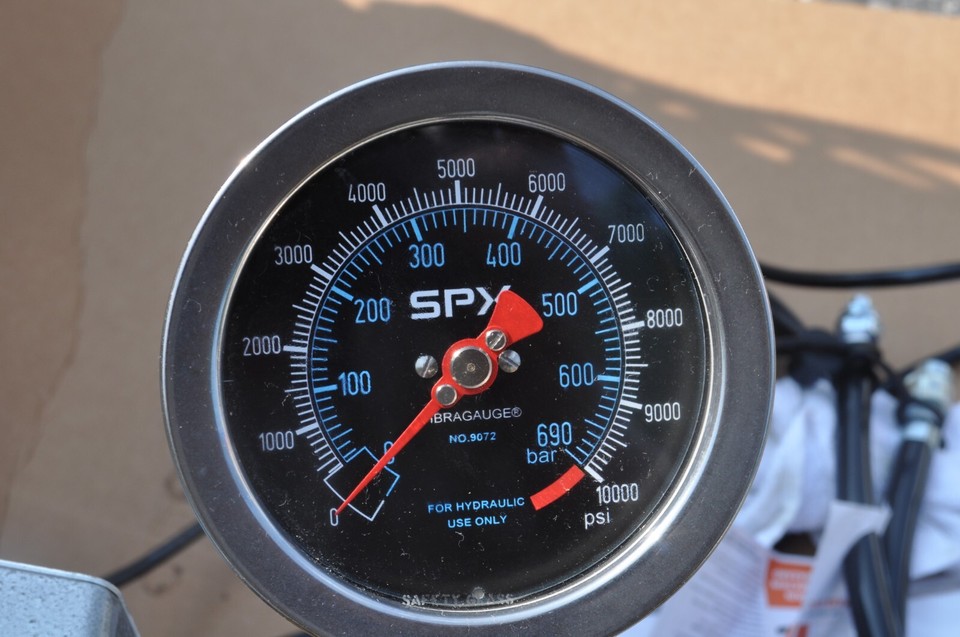 SPX POWER TEAM PE55TWP-BS-4 Hydraulic TORQUE WRENCH PUMP CLASSIC W/HOSE ...