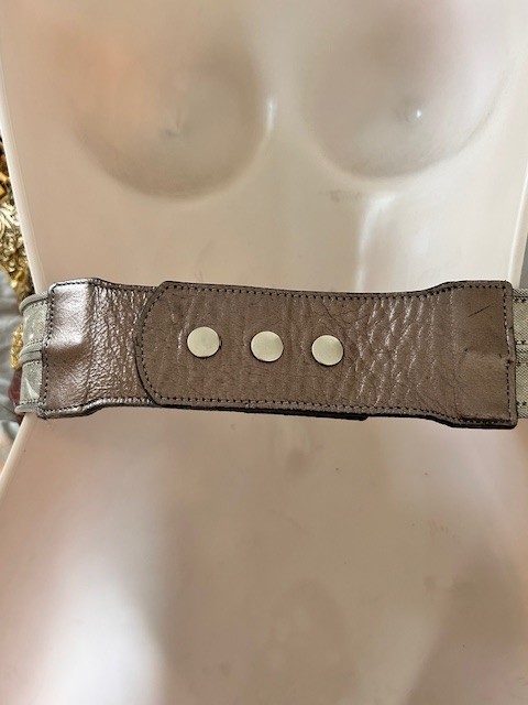 Streets Ahead Belt Vtg Silver Tone Floral Emboss Leather Chains ...