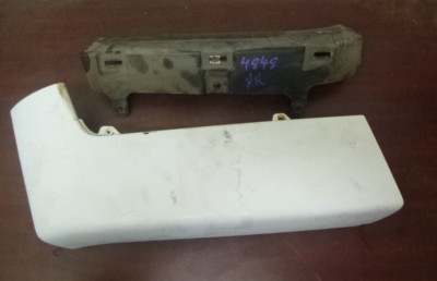 HOLDEN CREWMAN VZ UTE RH SAIL PLANE PILLAR TRIM MOULD WHITE 92605792 | eBay