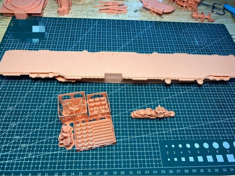 3D Printed Model Kit 1/700 US Navy Essex class Aircraft Carrier ...