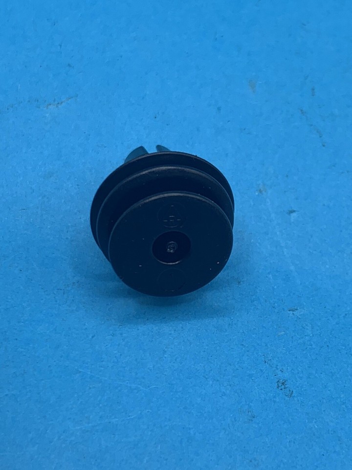 Tail Light Lamp Retainer Clip Set for Dodge Ram Pickup Truck Lamp (PACK ...