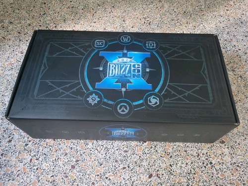 Blizzard Blizzcon 2016 Swag Box/Bag Merch - Complete, contents sealed ...