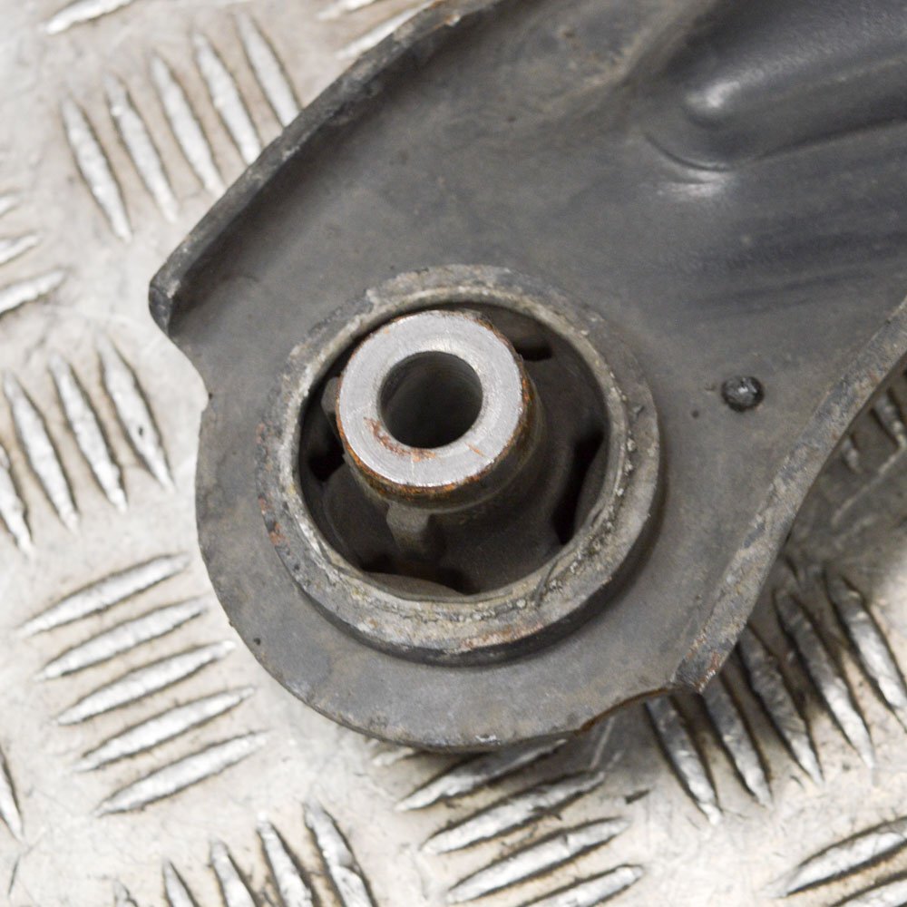 Peugeot 3008 SUV P84 1.6 THP 165 Wishbone Front Right Lower 121 Kw 2018 ...