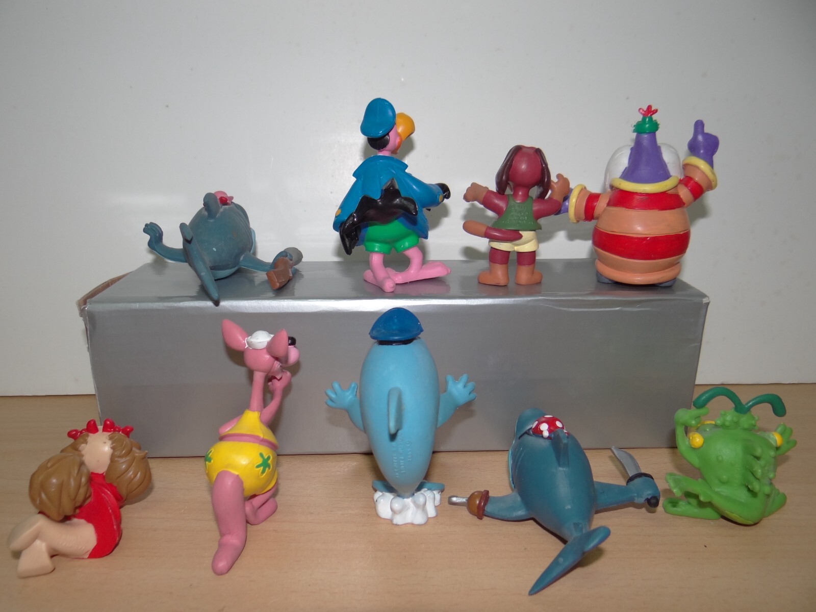 DELFY AND HIS FRIENDS Complete Set 9 PVC FIGURE Figurine COMICS SPAIN ...