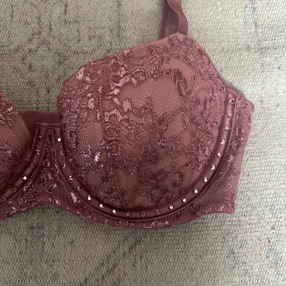Victoria’s Secret Very Sexy Lined Balconette Underwire Bra Rose Lace ...