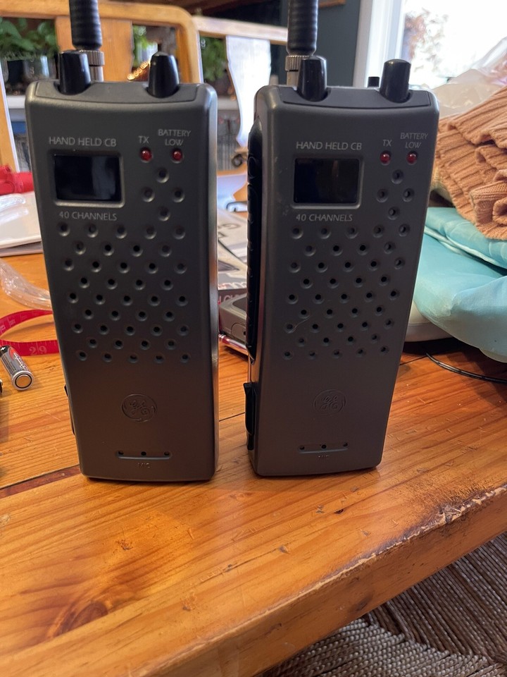 2 GE General Electric CB Radio 3-5980a 40 Channel Hand Held Walkie ...