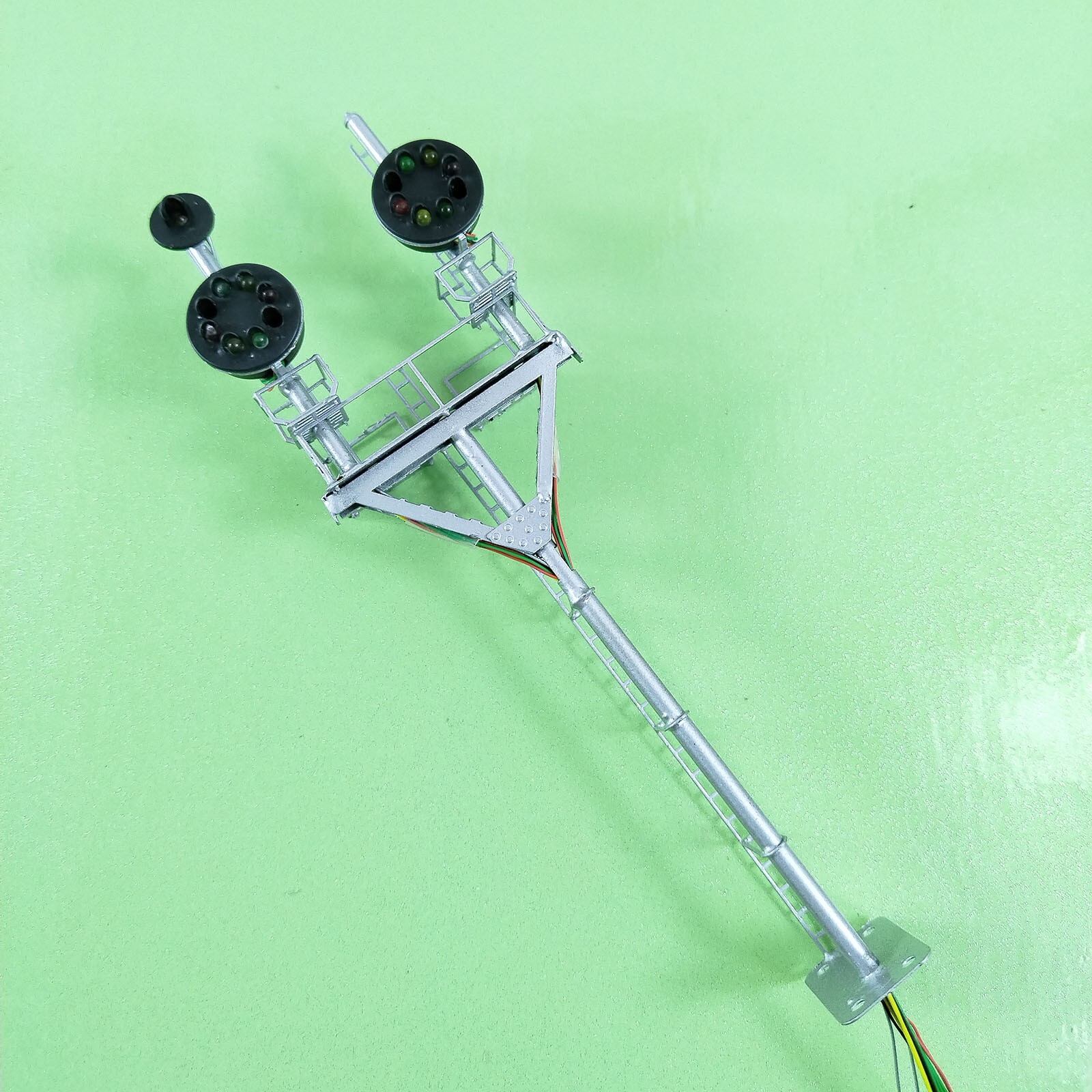 1 x HO scale model railroad tower CPL signal B&O goalpost with bracket ...