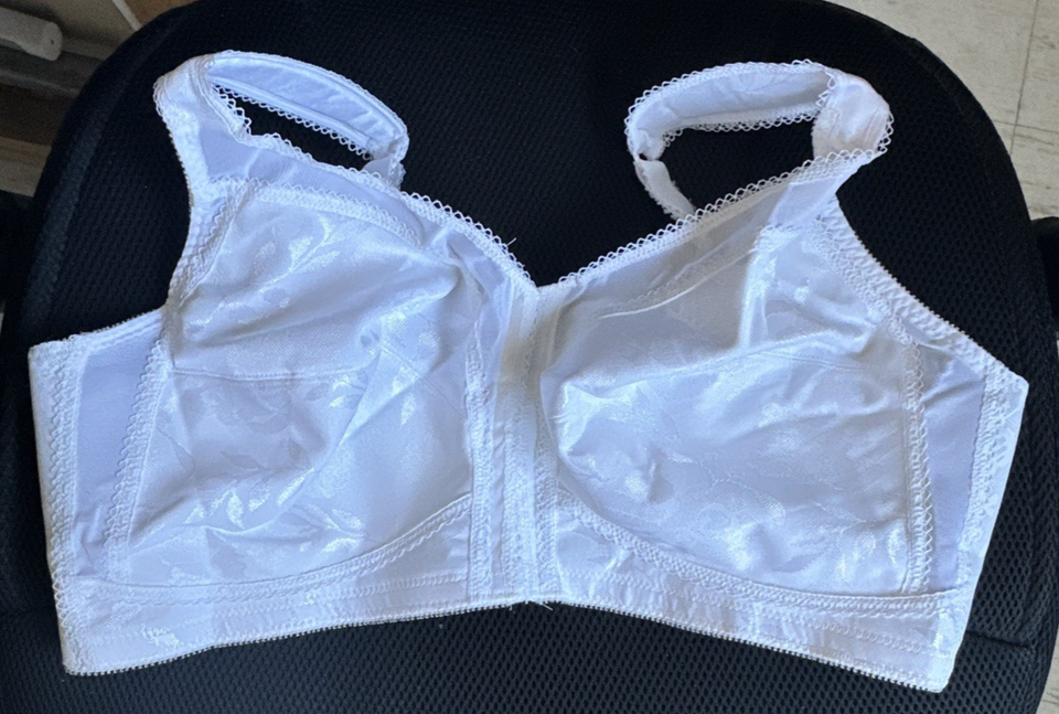 Pick Size / Color - Playtex #4695 18 Hour Front-Close Wirefree Bra w ...
