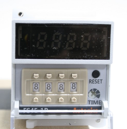 Autonics FS4E-1P2 Digital Timer 1/16 DIN Multi Range Relay Output 24VAC ...