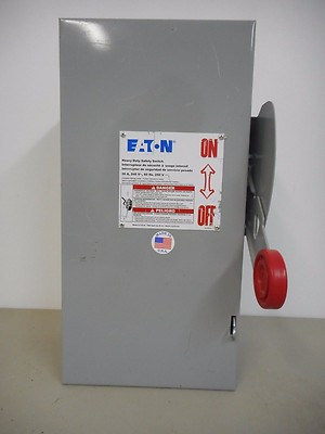 CUTLER HAMMER DH221NGK FUSIBLE 30 AMP 240V SINGLE PHASE DISCONNECT NEW ...