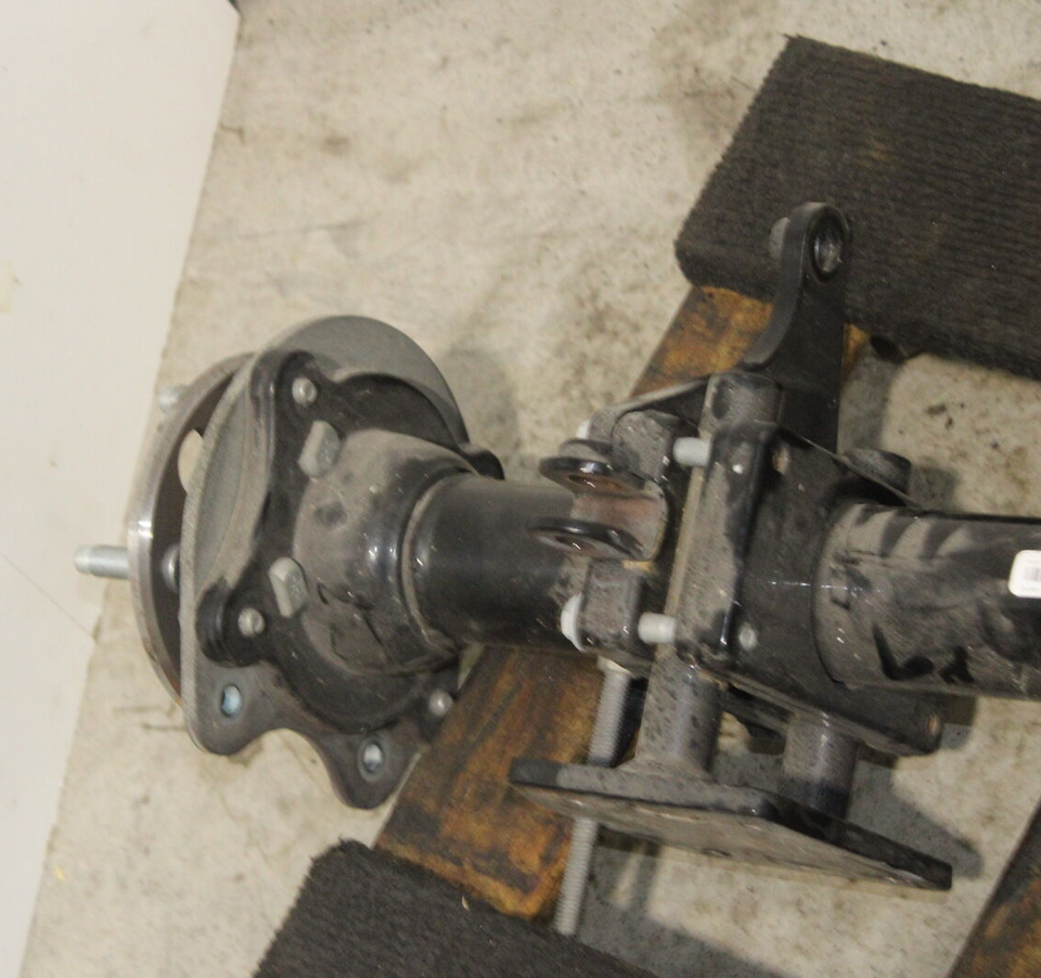 2009-2023 Harley Davidson Freewheeler Tri Glide Rear Axle End Assembly ...