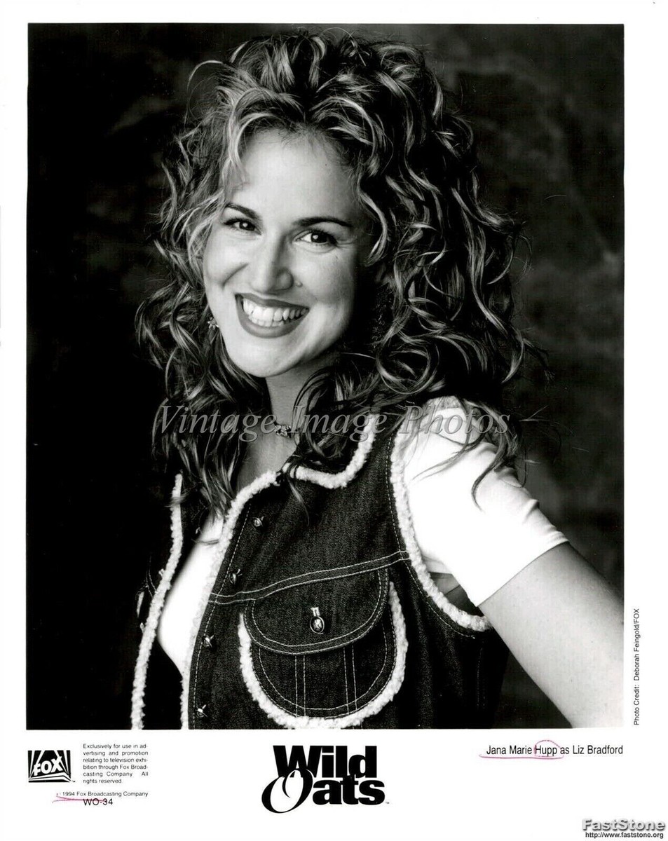 Jana Marie Hupp Pets Profile For What The Phalange? Podcast