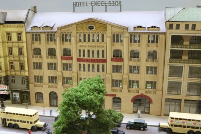 Stadt im Modell 9929 Bausatz Grandhotel "Excelsior" Berlin Anhalter ...