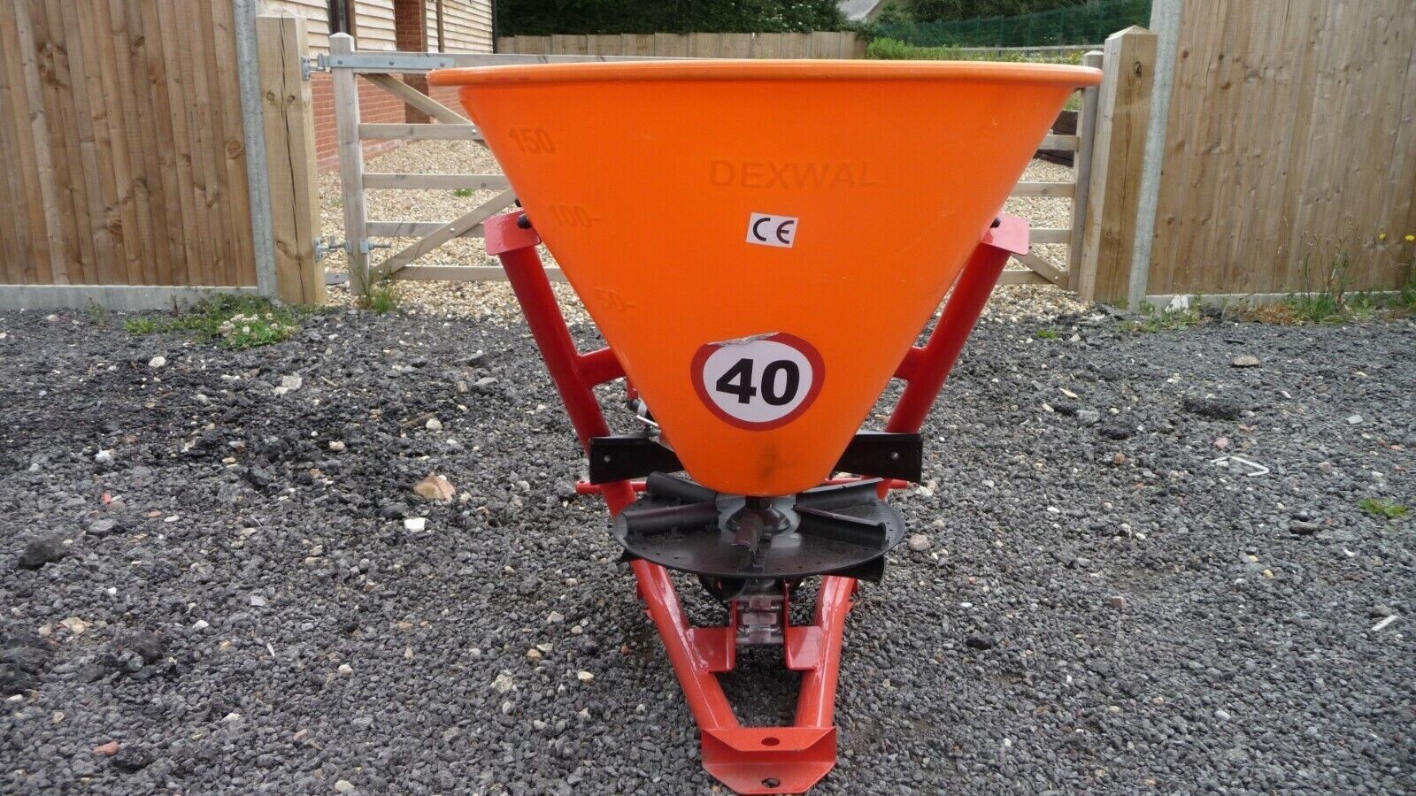 PTO Spreader 200L HYDRAULIC - seed, fertilizer, grit or salt MSE230200H ...