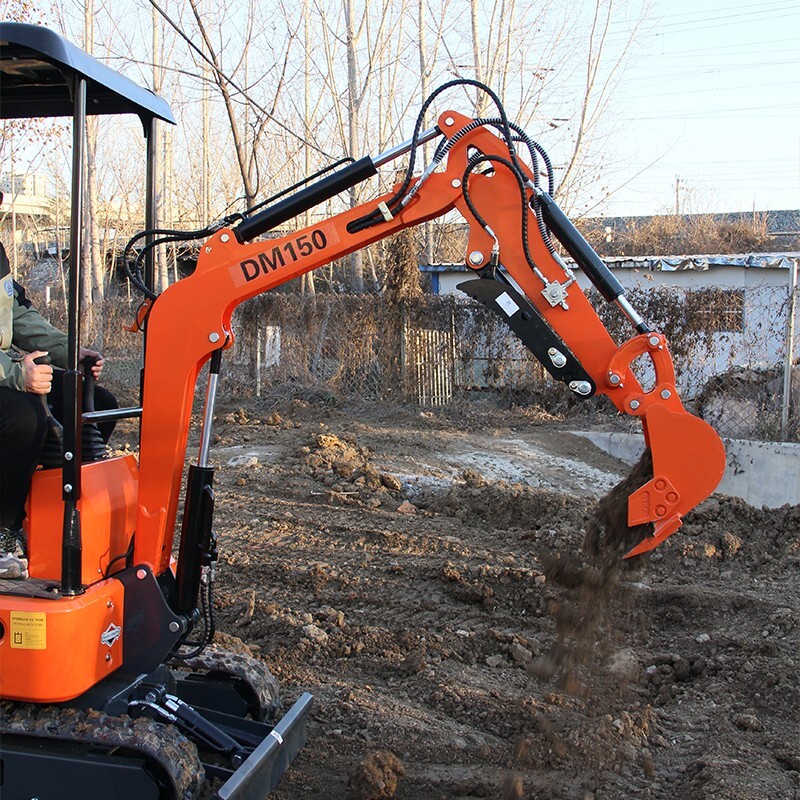 13.5HP 2000lbs Mini Excavator Digger Hydraulic Thumb Celling With Roof ...