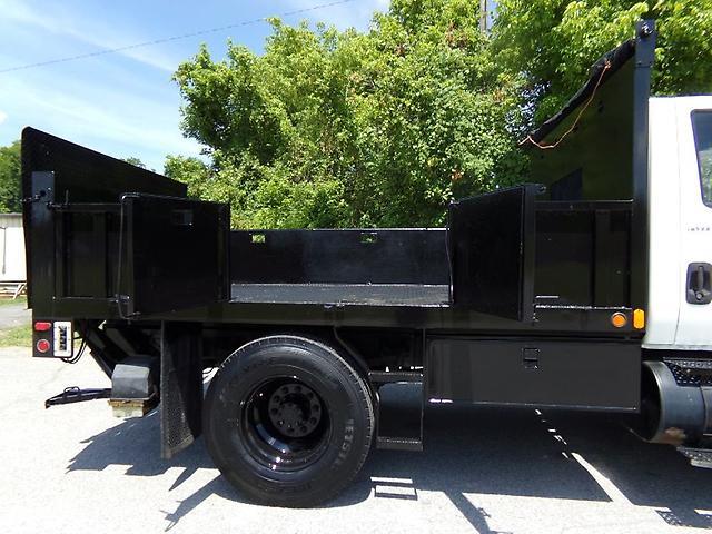 READING FLATBED/ WITH ZEPRO LIFTGATE | eBay