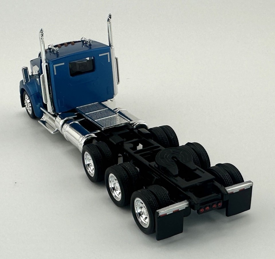 HO 1:87 HL-990062 Kenworth W990 - 3-Axle Day Cab Tractor - METALLIC ...