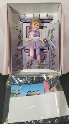 NEW 2000 Madame Alexander 8" Doll Wendy's Puppet Show #33780 w ...