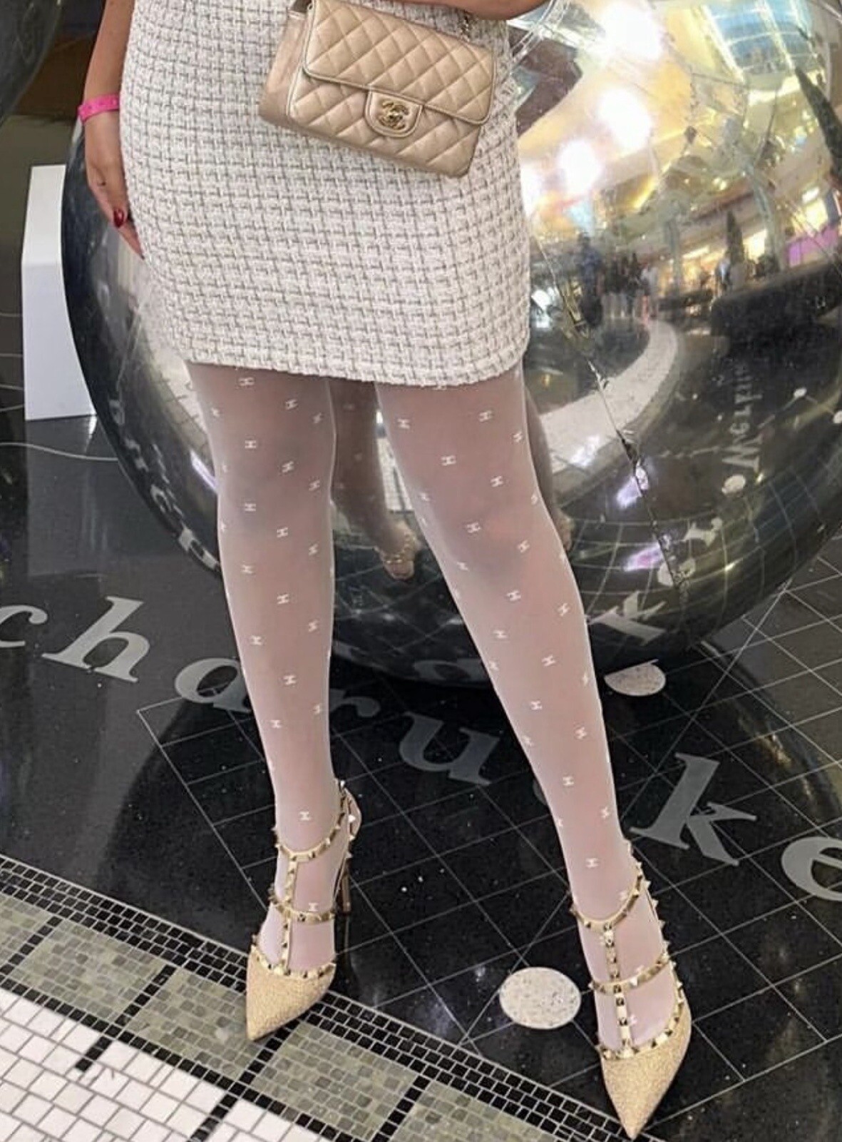 Chanel REV Runway White CC Logo Tights - Gem