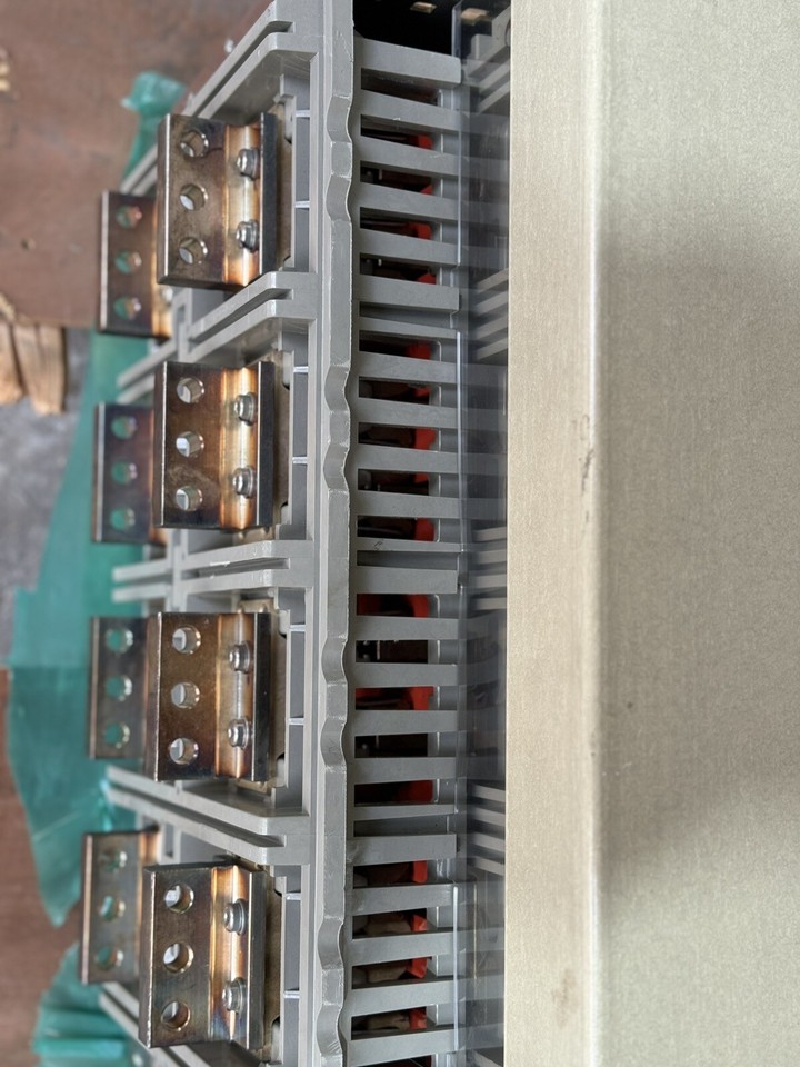 SCHNEIDER NW25 H1 MASTERPACT AIR CIRCUIT BREAKER NW25H14PMDO5.0E ...