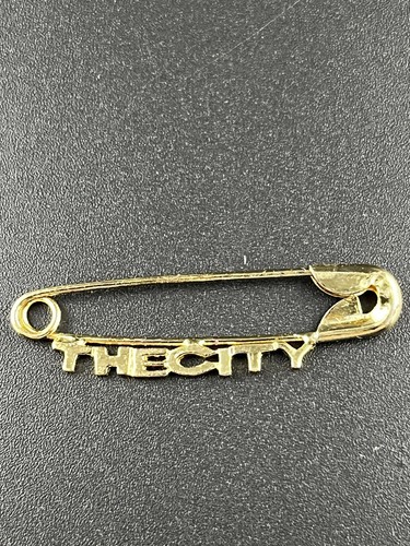 Vintage Gold Tone Unsigned Safety Pin Shaped Brooch MSG The City | eBay