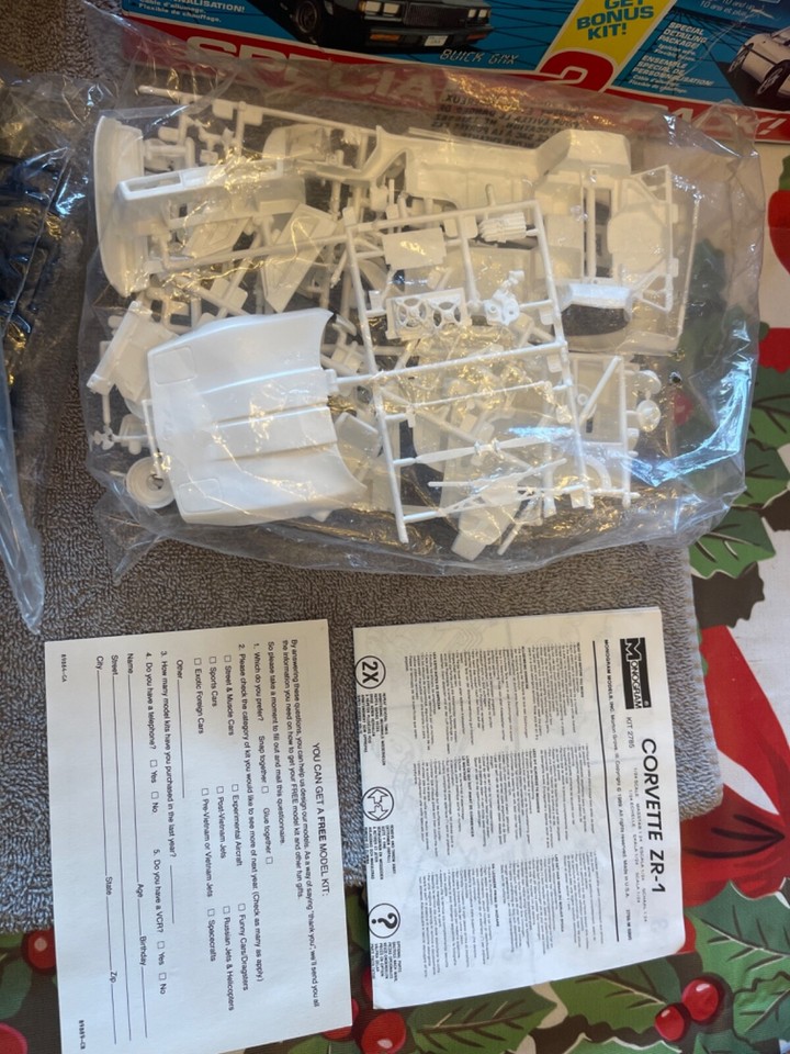 MONOGRAM 2 PACK MODEL KIT CORVETTE ZR1 BUICK GNX HIGH PERFORMANCE ...