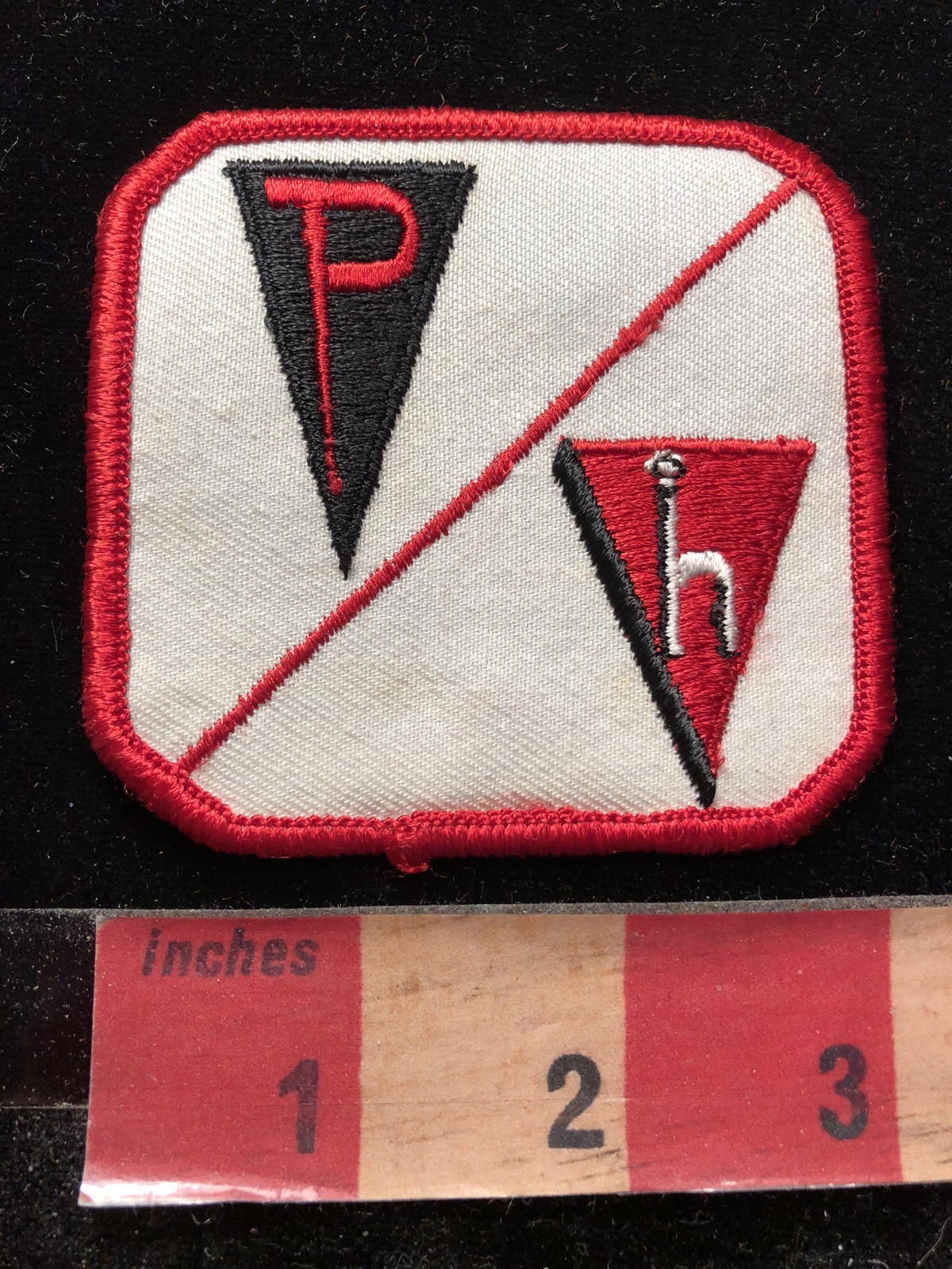 Vtg P H Pennant Advertising Patch ( PLEASE HELP ME IDENTIFY THIS ) 00M5 ...