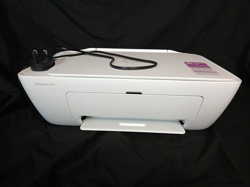 HP Deskjet 2800 All In One Printer In White Working Instant Ink Series ...