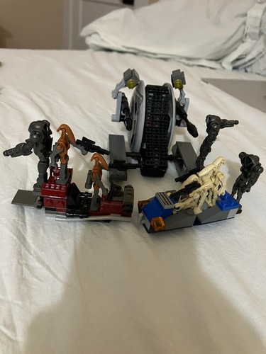 LEGO Star Wars: Corporate Alliance Tank Droid With 8 Mini Figures And ...