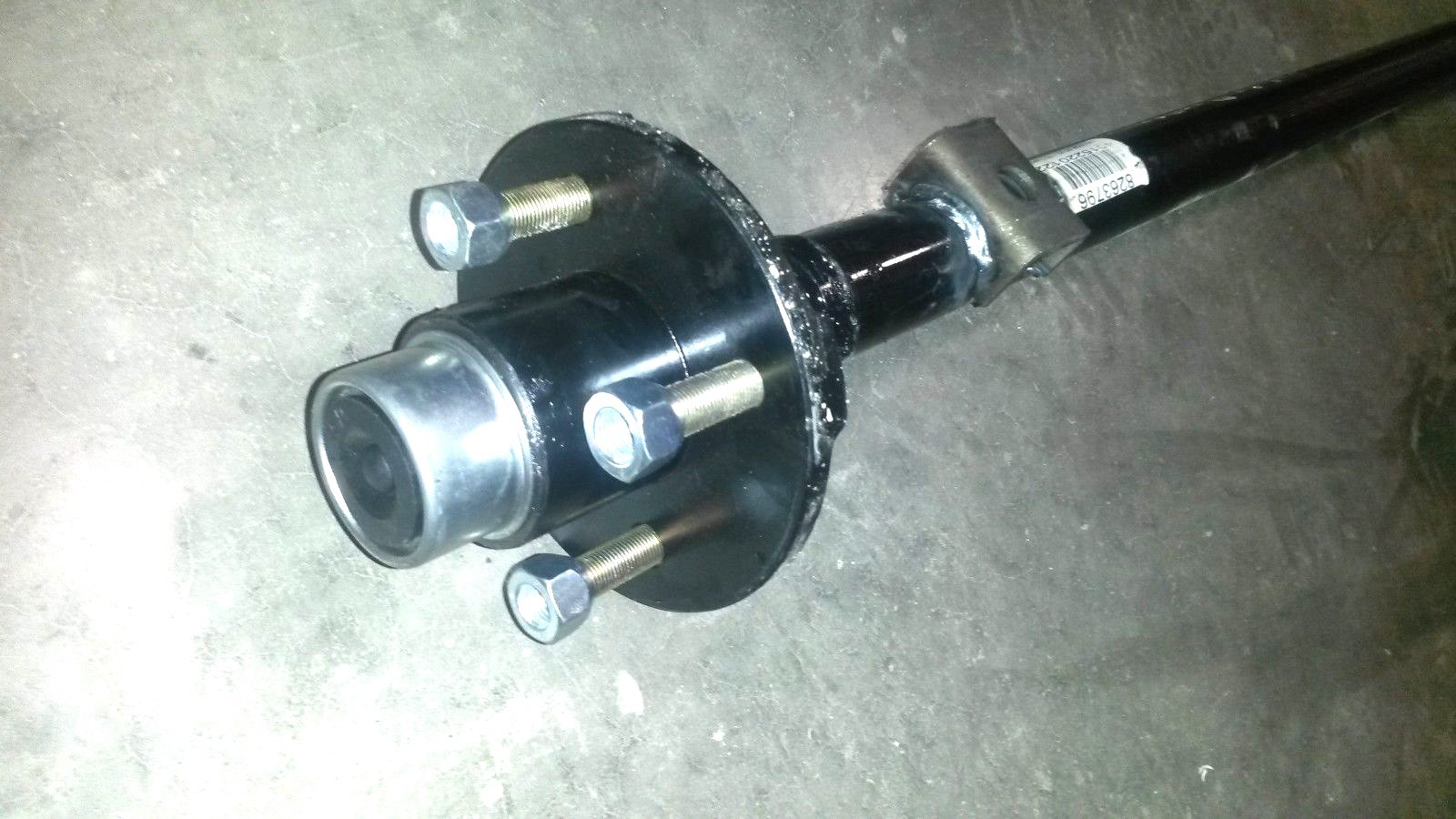 New 2200# Axle Complete 5 lug 60" Wide Trailer, 72" Hub face Boat Tear ...