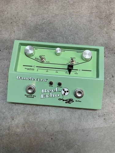 Danelectro DTE-1 Reel Tape Echo Sound on Sound Guitar Effects Pedal ...