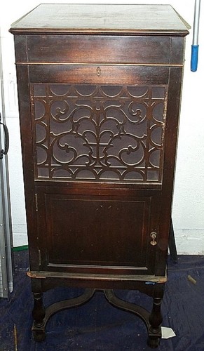 Antique Edison Model 250 Diamond Disc Phonograph with Lateral Adapter ...