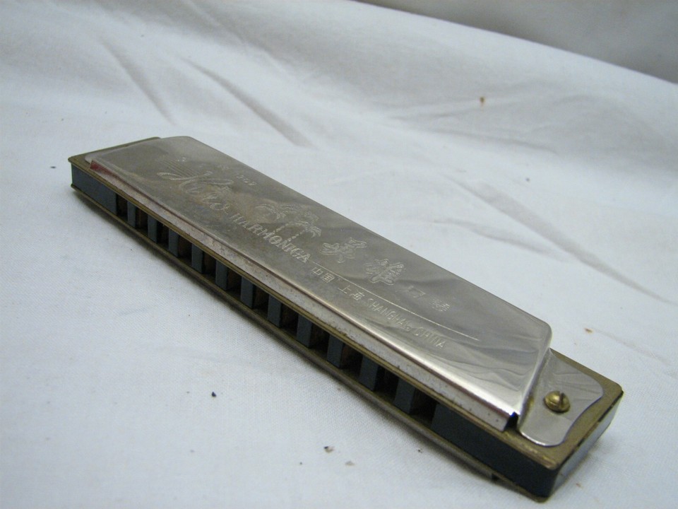 Hero Harmonica Vintage Shanhai M1202 w/Box Nice Graphics Wooden Fram | eBay