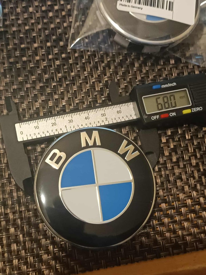 Orginal set of 4 BMW 68 mm ALLOY WHEEL CENTRE HUB CAPS E30,E36,E46,E92 ...