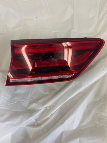 OEM 2020-2023 VW Volkswagen Atlas Cross Sport Left Inner Tail Light ...