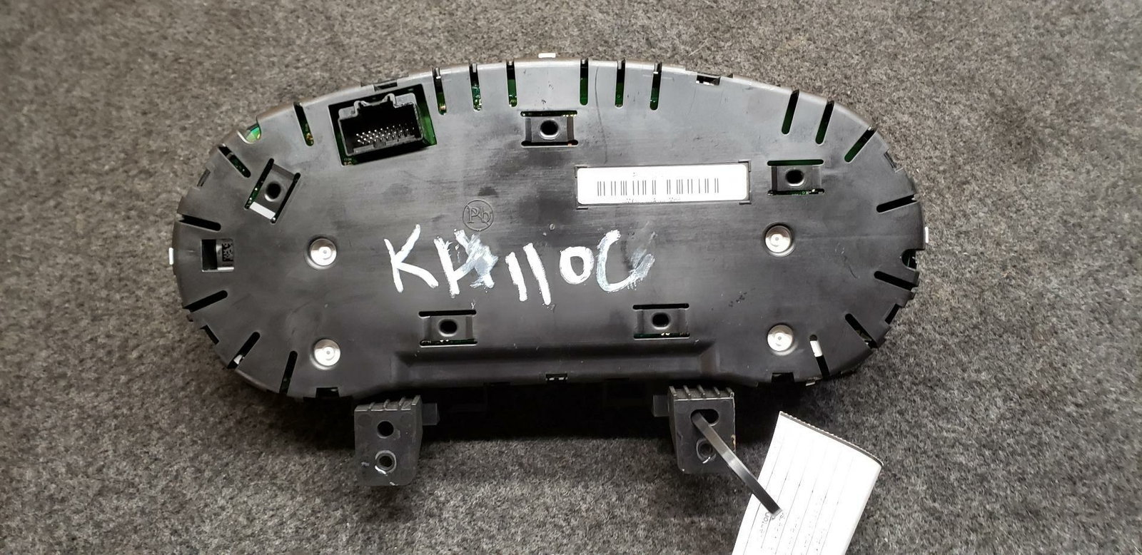 10 11 CHEVY CAMARO SS Speedometer Instrument Cluster MPH and KPH ...