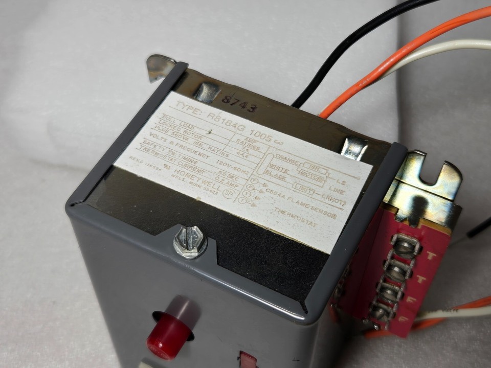 OEM Honeywell R8184G-1005 (R8184G1005) Oil Burner Control CAD Cell ...