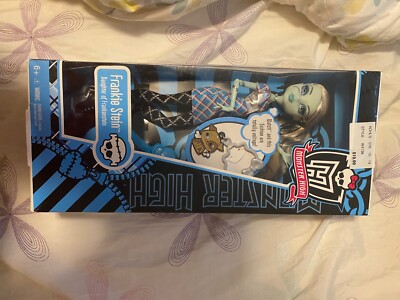 2010 Mattel Monster High First Wave Frankie Stein Maul Killer Fashion ...