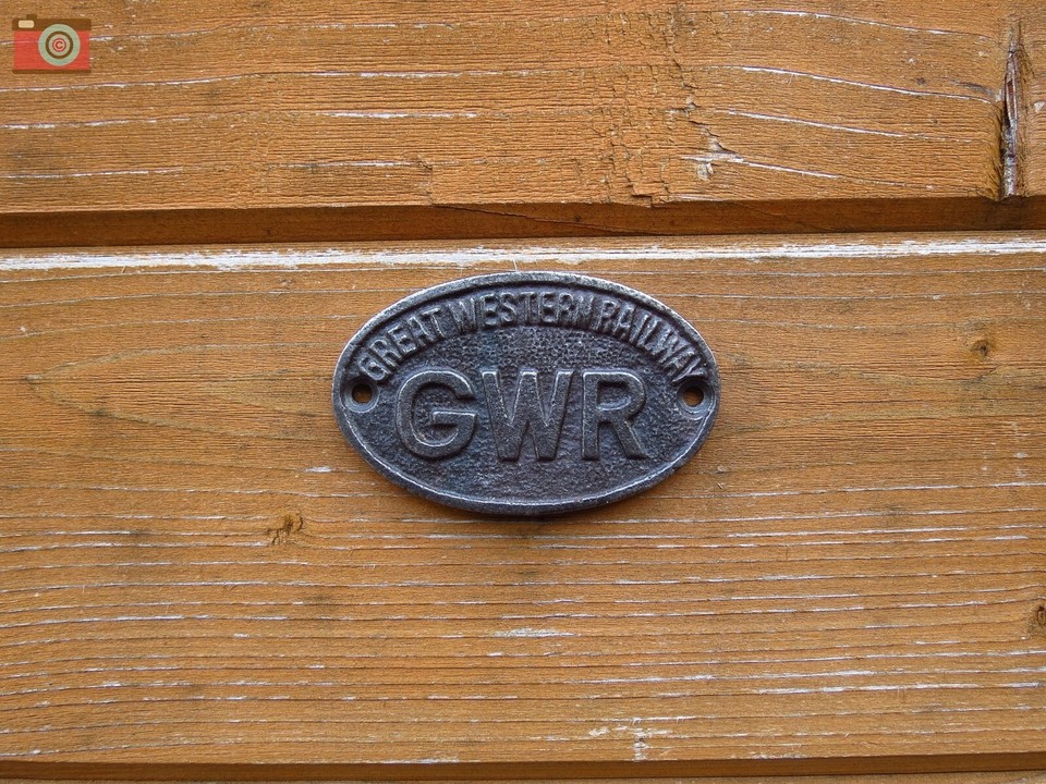 GWR Great Western Railway PLAQUE SIGN. Cast Iron. Oval. Vintage Style ...
