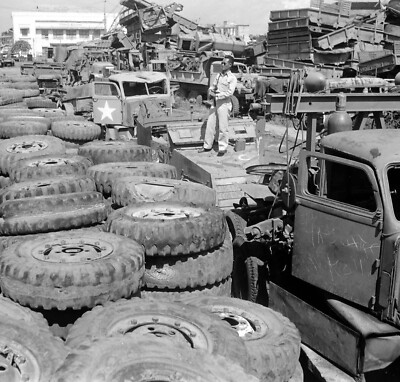 WW2 WWII Photo World War Two / Post War Scenes from the Phillipines ...