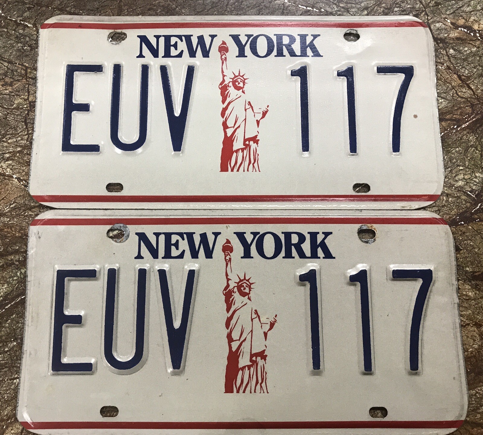NEW YORK STATUE OF LIBERTY LICENSE PLATE EUV-117 PAR LICENSE PLATE | eBay
