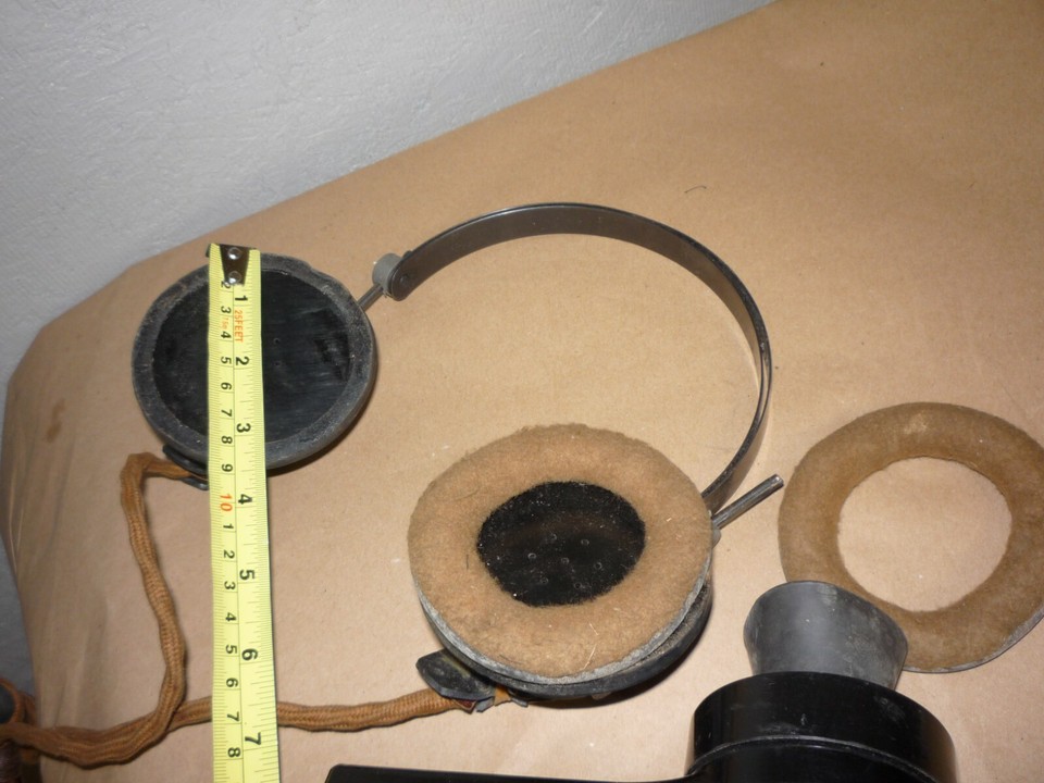 WW2 Era Hand Microphone No 7 & Headset / Headphones With Wiring Hoop ...