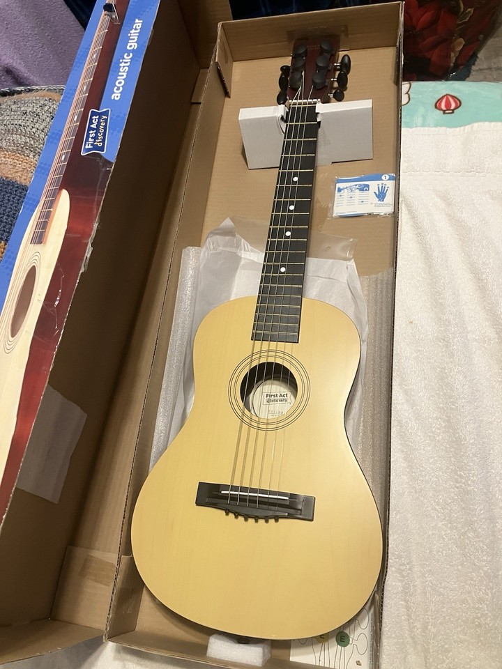 NIB First Act Discovery 30" Acoustic Guitar, no picks. 6 string guitar ...