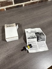 Bendix 5005757 International 2596792C91 Brake Pressure Switch Truck Bus ...