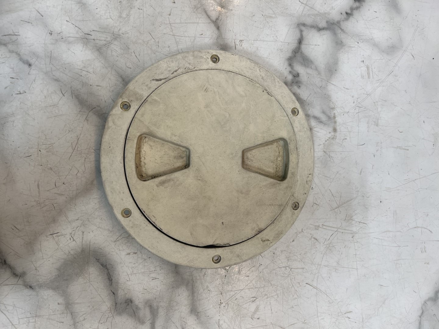 89 Bayliner Ciera 2455 Boat round deck hatch lid plate Beckson | eBay