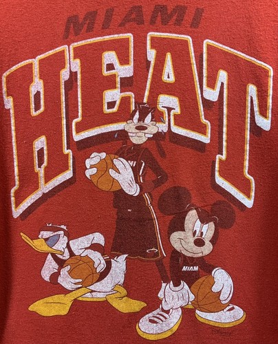 NBA Miami Heat Disney Mickey & Friends T-Shirt XL | eBay